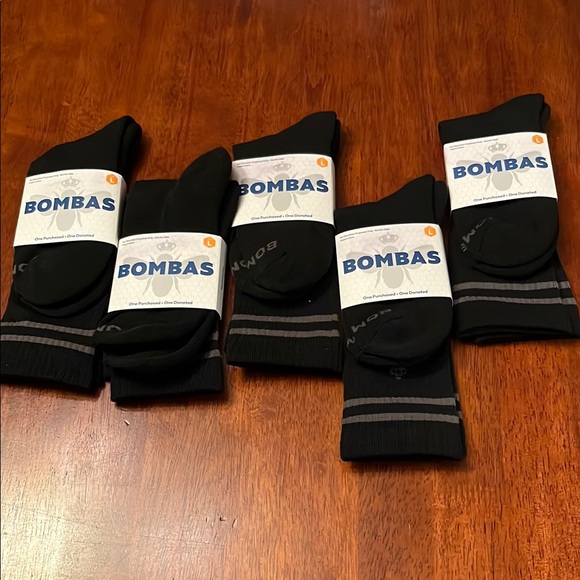 Bombas | Underwear & Socks | Nwt Bombas Sock Lot Of 5 Pairs Blacl Crew ...